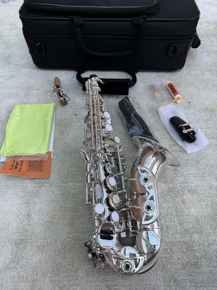 Jean Paul USA Student Curved Soprano Saxophone Silver (SS-400SP) (INC ...