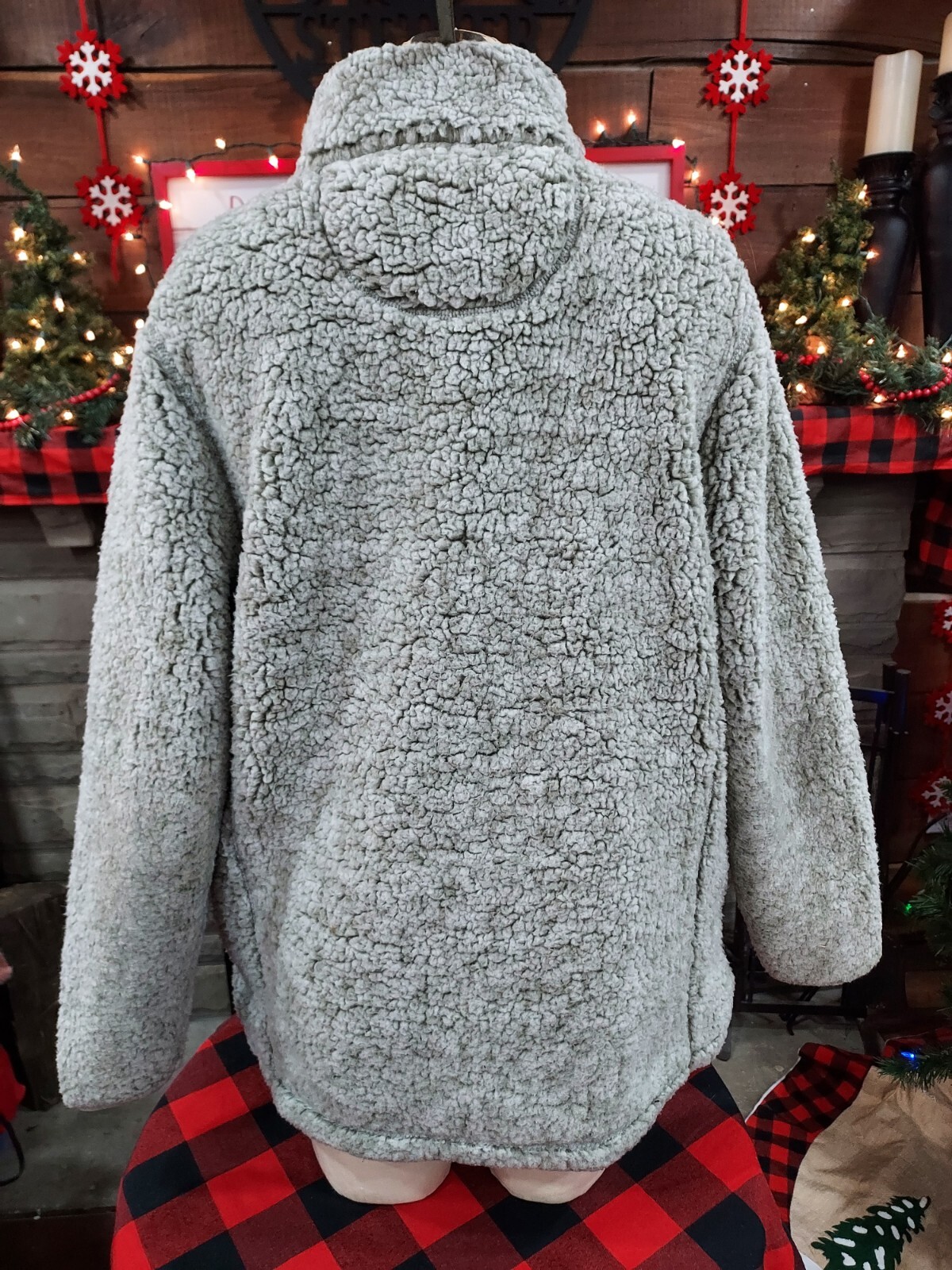 Simply Southern Light Grey Sherpa Size Medium - Gem