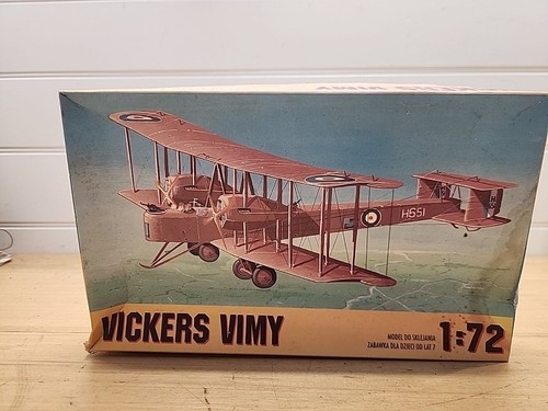 Vintage Chematic 1/72 Vickers Vimy Biplane Plastic Model # 9 | eBay ...