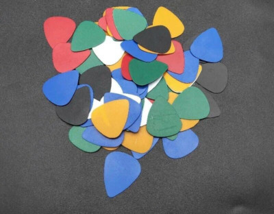 5x Guitar Picks 0.5mm Assorted Colours Guitar Bass Acoustic Plectrum ...