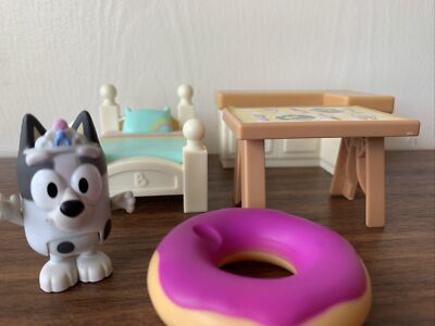 Bluey Family Home Playset Furnishings 5 Pieces Ludo Studio Moose C | eBay