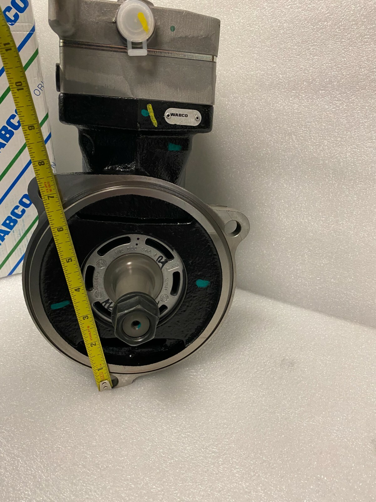 Genuine Wabco Air Compressor For VOLVO D13 ENGINE 22016995 , 85013935 ...