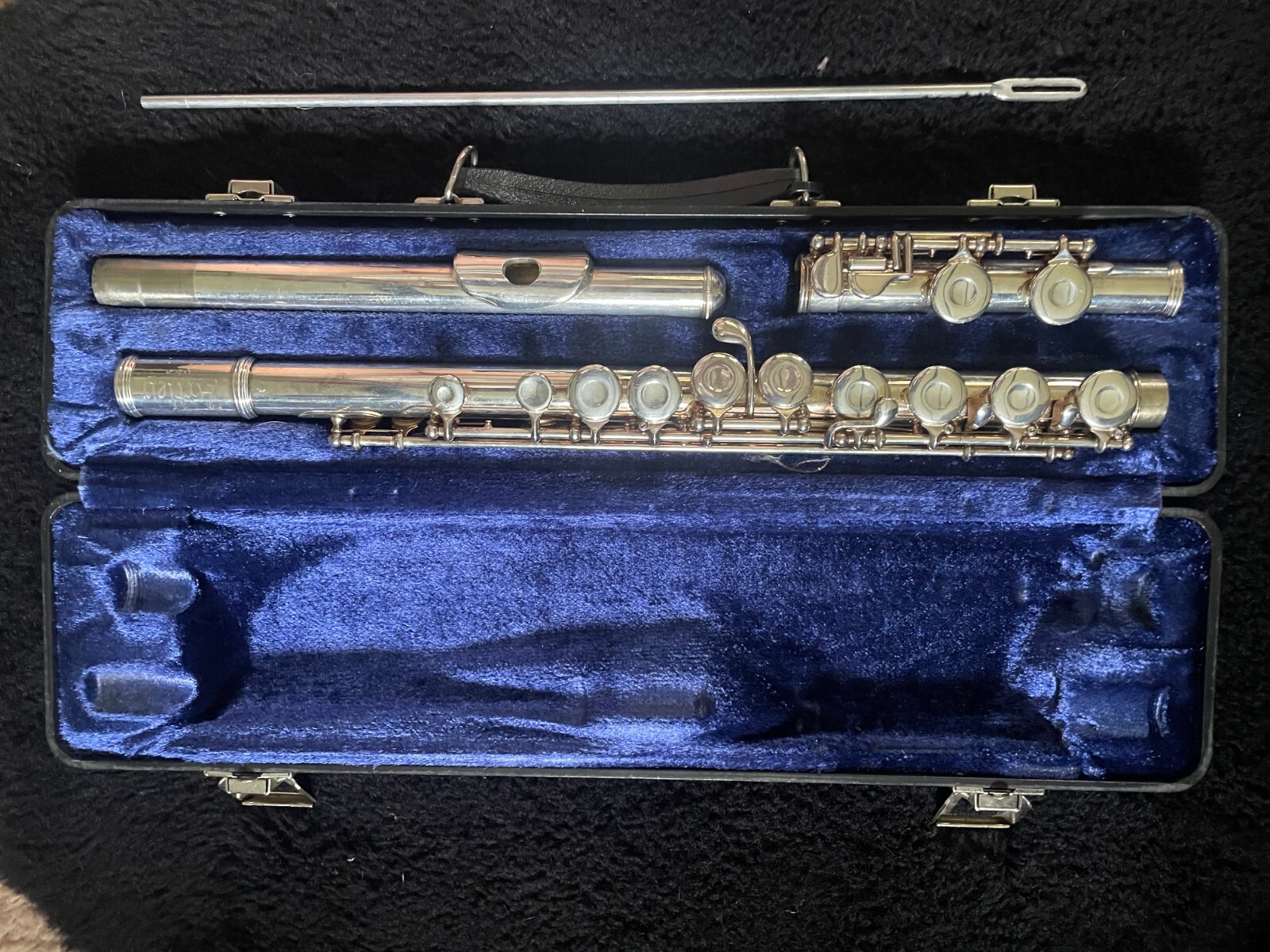 Artley, silver plated flute, gently used, perfect condition, comes with ...