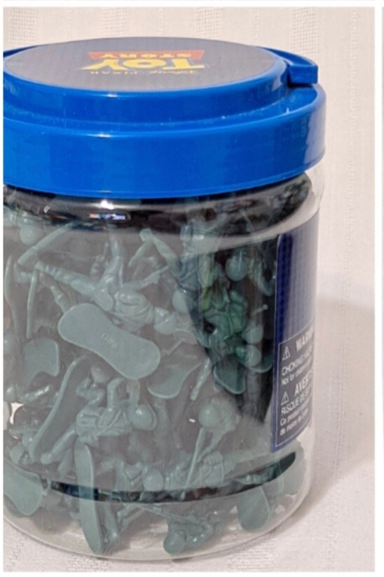 New Disney Store exclusive Pixar Toy Story Bucket O Soldiers Green Army ...