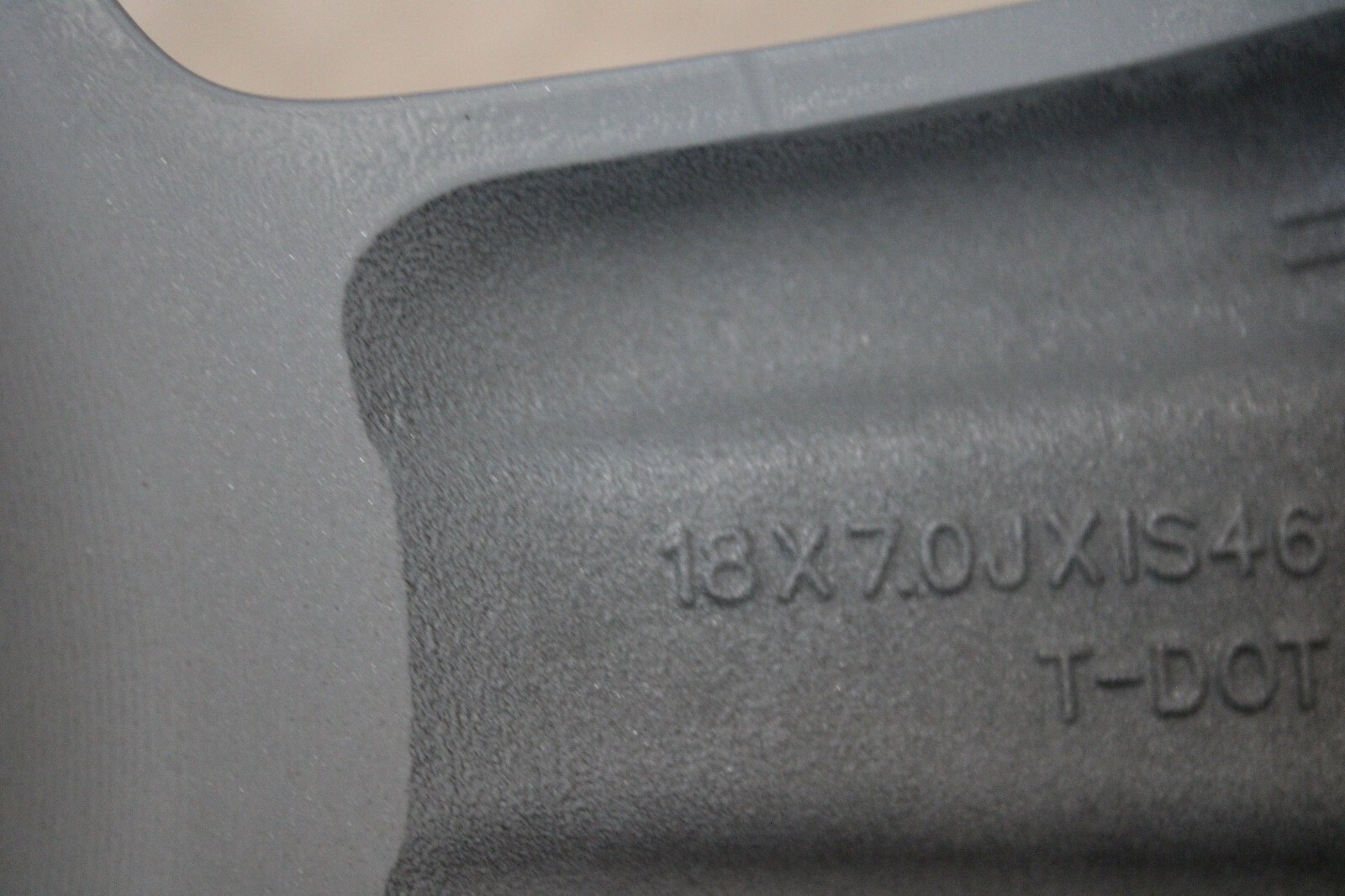 16 17 GMC Terrain 18x7 18" OEM Wheel Rim 5772 5810 23446993 23446992 ...