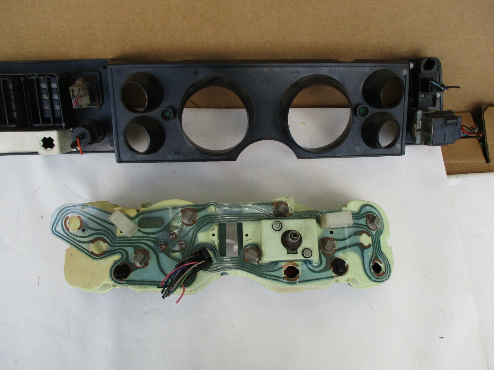 79 80 81 Chevy Camaro Z28 130mph Speedometer Instrument Gauge Cluster ...