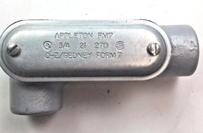 Appleton LR27 3/4" Conduit Outlet Body Box | eBay