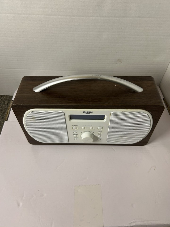 Bush Digital DAB Radio FM Radio NE-3313- Walnut Finish | No battery ...