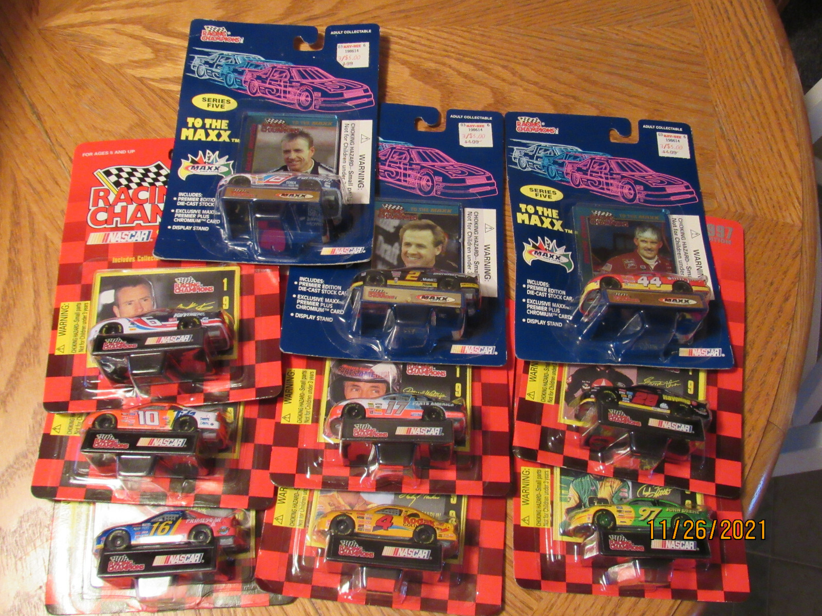 RACING CHAMPIONS 10 CAR LOT, TO THE MAXX AND 1997 EDITION-NEW IN ...