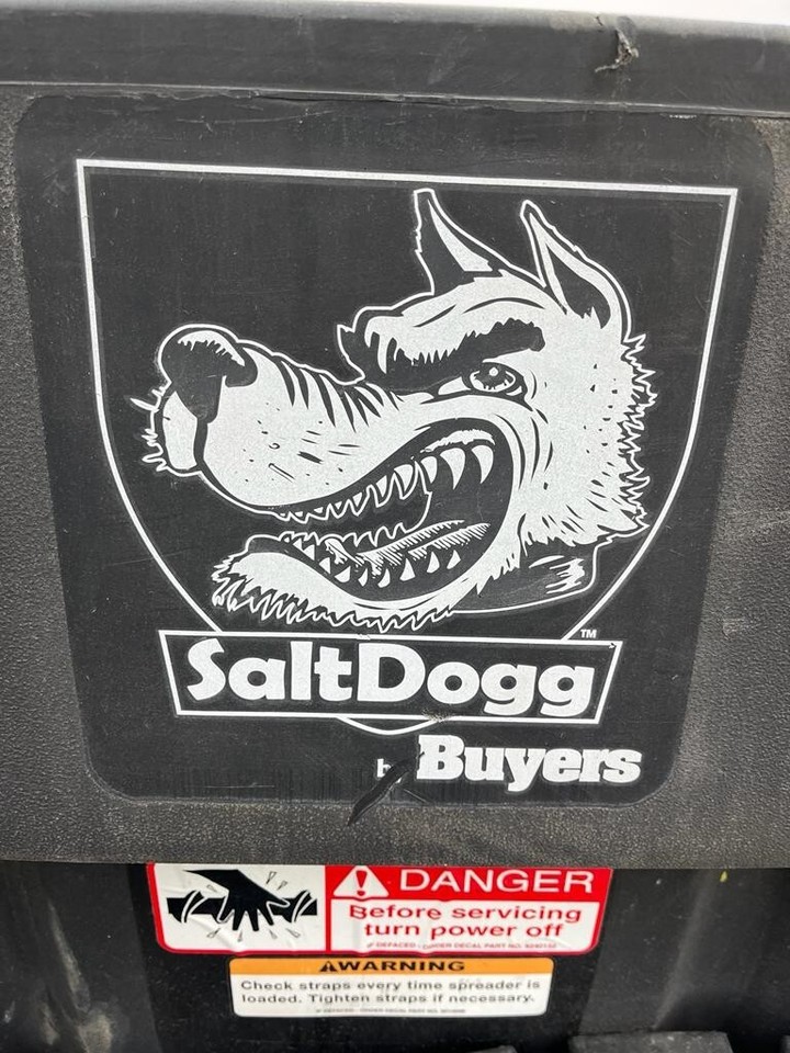 Buyers Salt Dogg SHPE2000 In-Bed Salt Spreader | eBay
