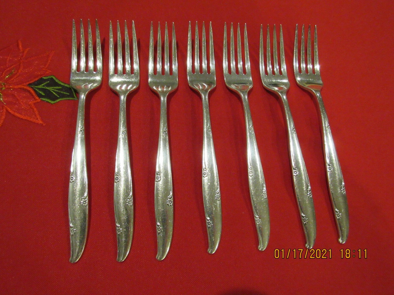 Silver Flower 1960 Oneida Community Silverplate Flatware 53 pc with ...