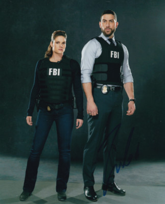 ZEEKO ZAKI signed Autogramm 20x25cm FBI in Person autograph COA | eBay.de