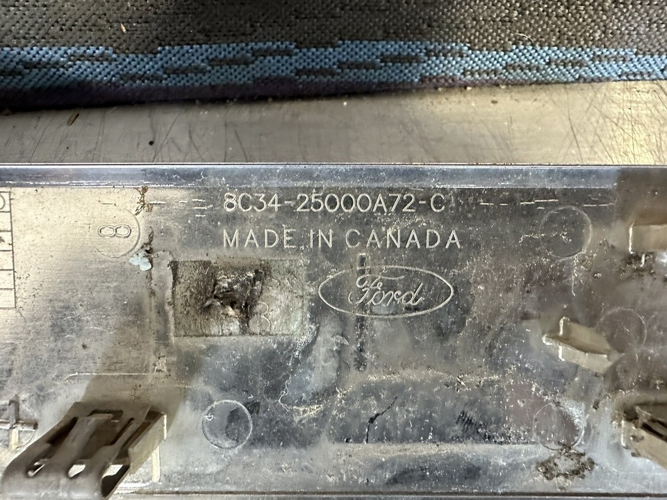 Genuine OEM Ford F-250 XLT Super Duty Name Badge Emblem #8C34-25000A72 ...