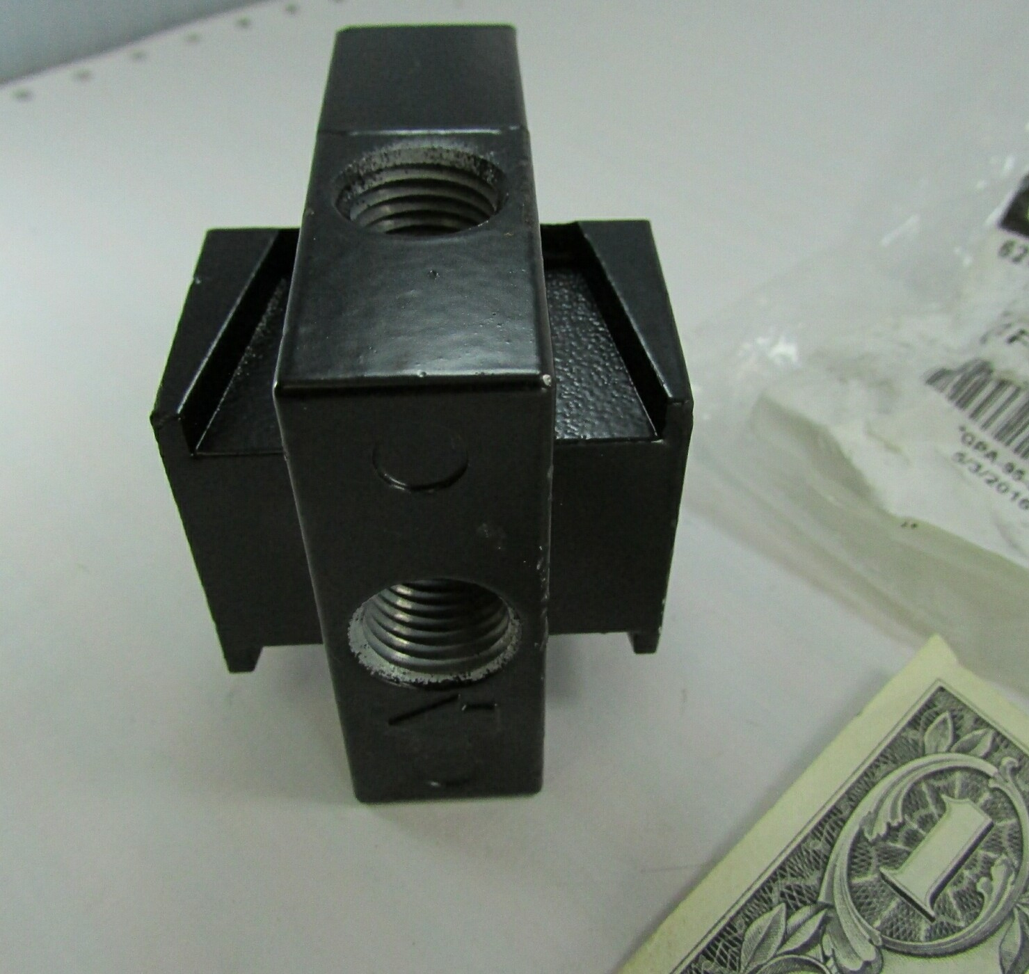 Wilkerson Manifold Blocks 3) 1/4" NPT F16,F26,L16,L26,M16 M26,R16,R26 ...