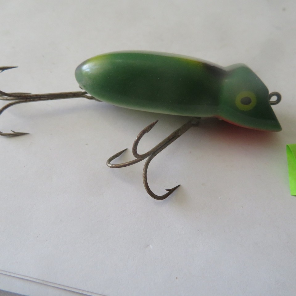 FISHING LURE ROSS BAITS 2¾" WOOD TUMBLE BUG GREEN BACK & RED JAW UNUSED ...