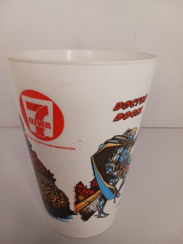 MARVEL COMICS 1977 FANTASTIC FOUR 7-11 SUPER HEROES PLASTIC CUP Dr Doom ...