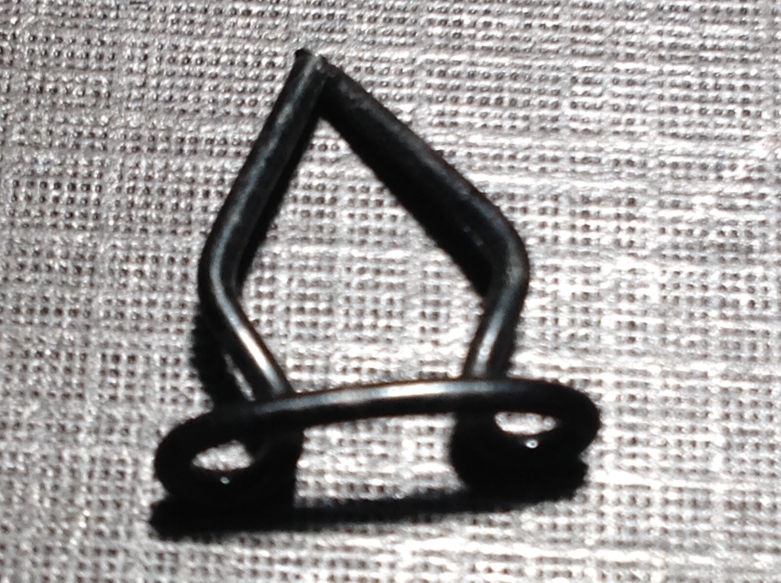 1 pc NORS Auveco radiator grille side moulding retainer clip 1934 Ford ...