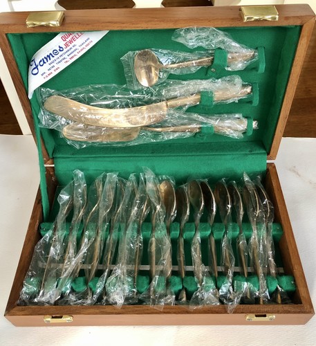19 Piece James Quality Jewelers Bronze/Nickel Ware Thailand Dessert ...