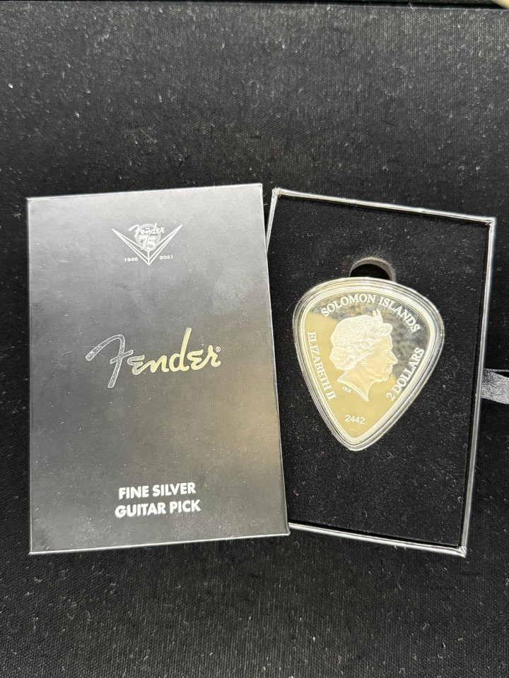 2021 $2 Soloman Islands Fender Guitar Pick PAMP 1 oz 999.9 Silver ...