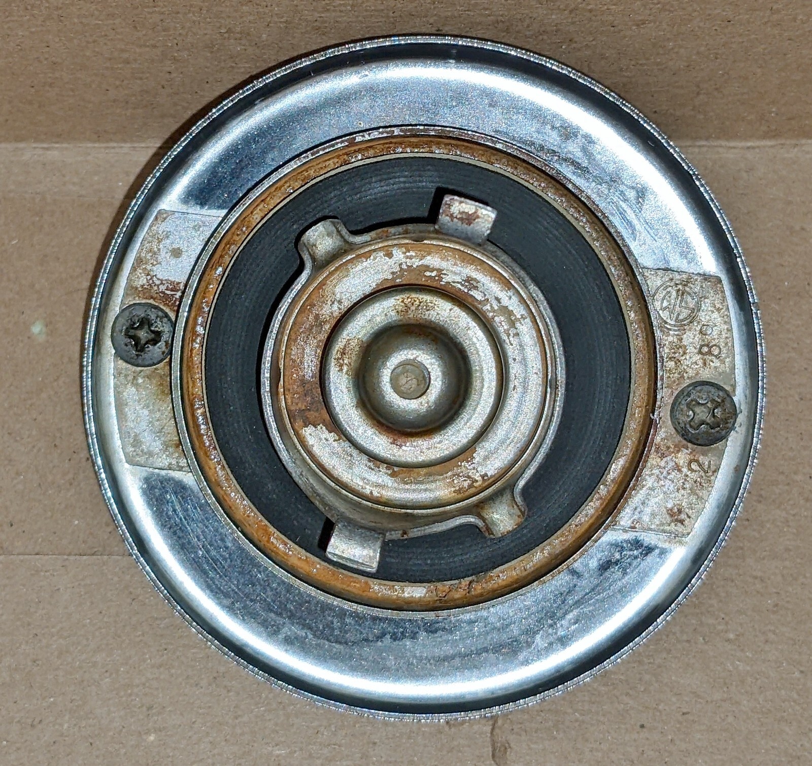 1960s 1970s CHROME METAL GAS CAP 3-1/4" MOPAR ? FUEL CAP BLACK HANDLE ...