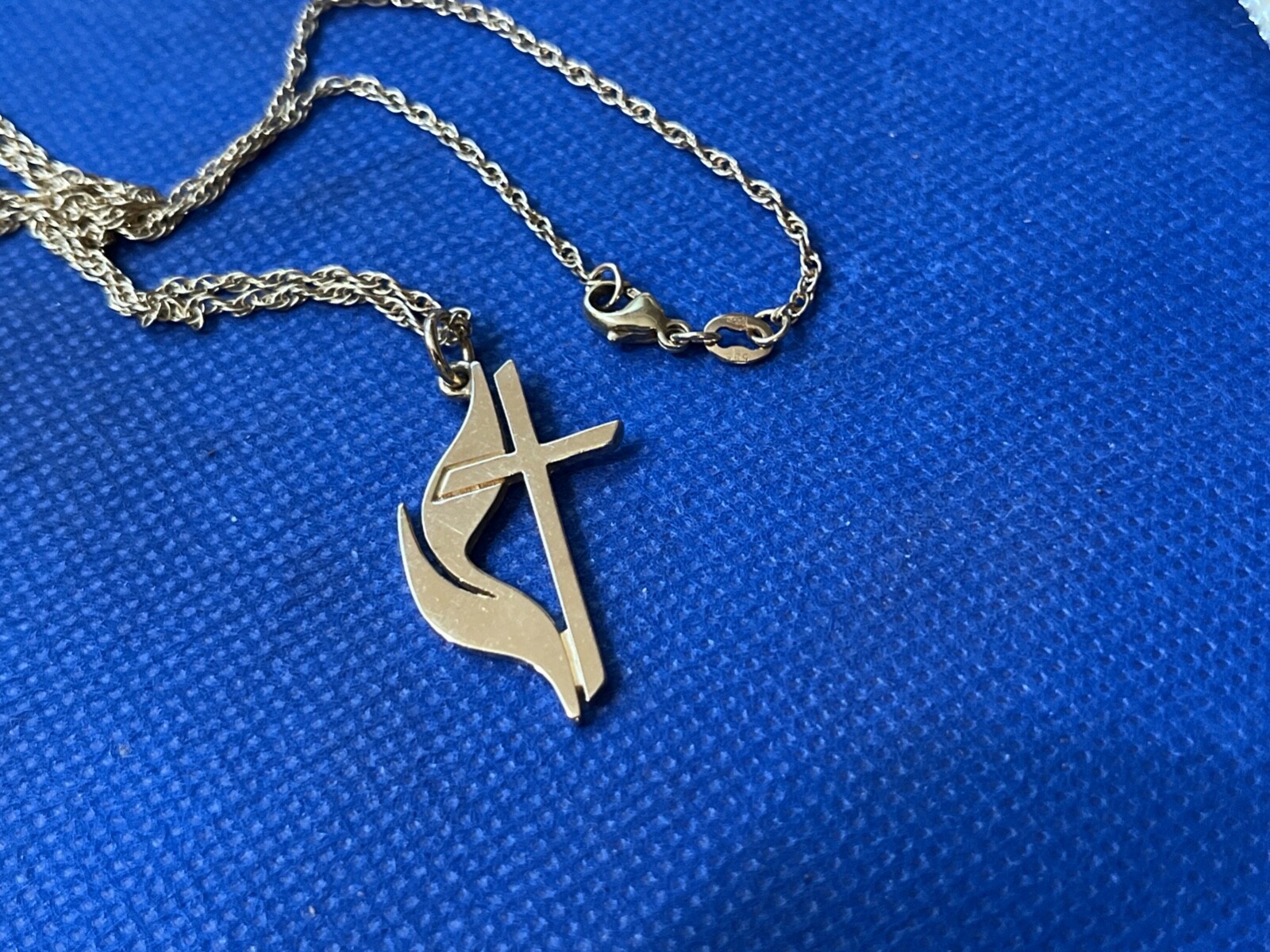 Retired JAMES AVERY 14K GOLD James Avery Methodist Cross Pendant With ...