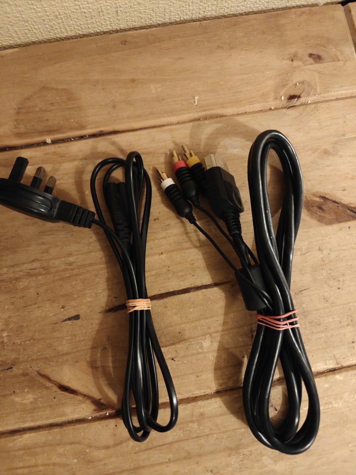 Microsoft Original Xbox Purple (Custom) Console W/3 Controllers, Wheel ...