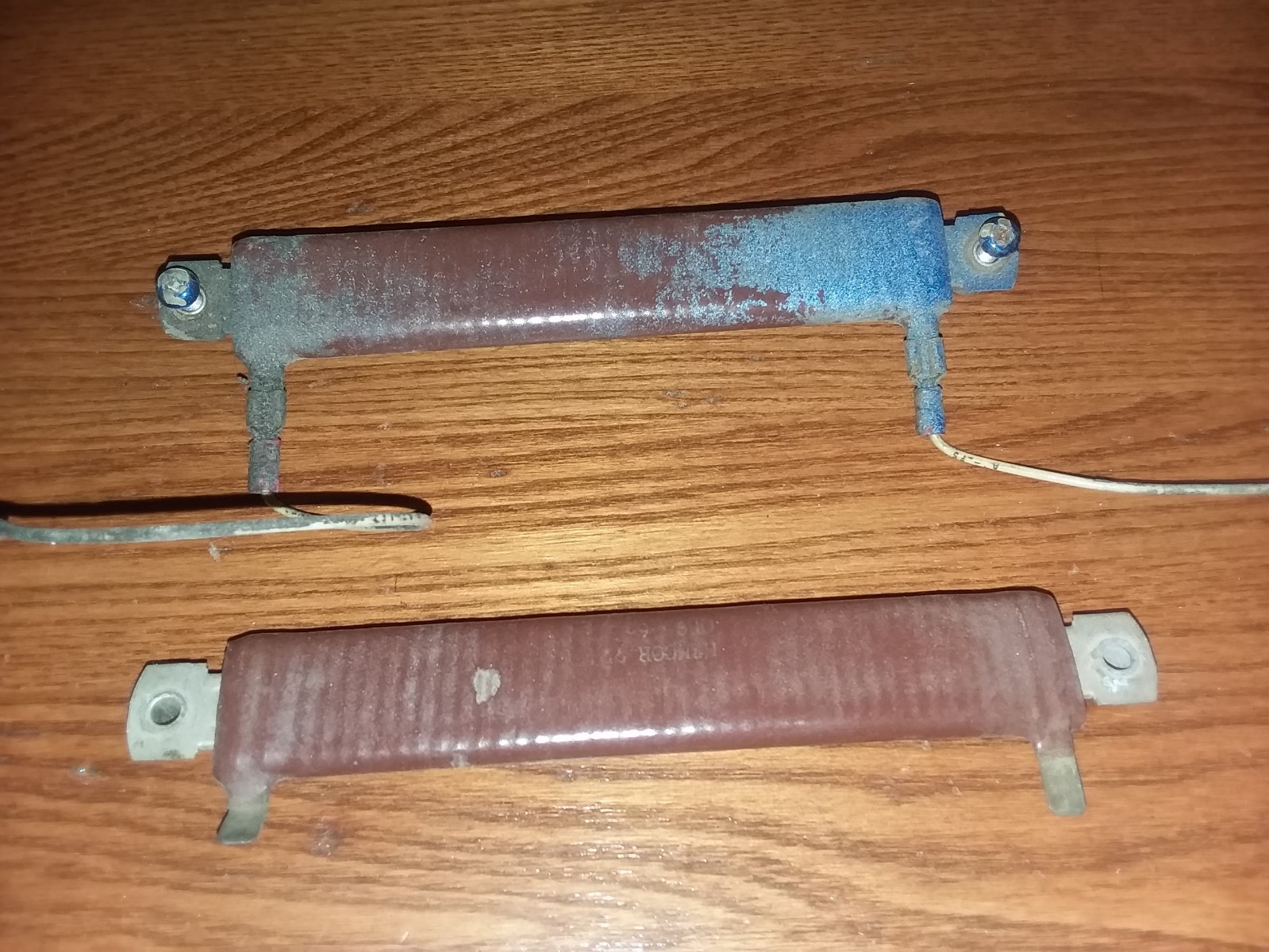 CESSNA Cessna 182 Resistor Memcor 7745 LOT OF 2EA (LOC 141) | eBay