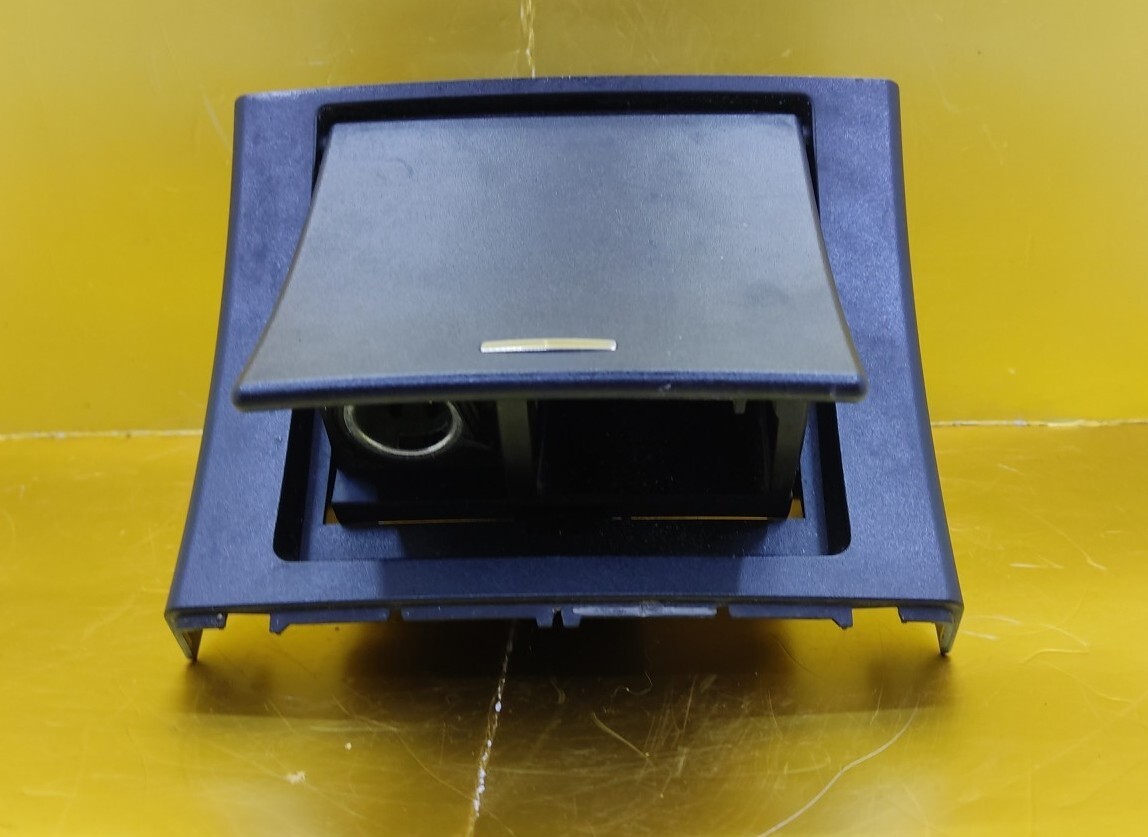 11 W212 MERCEDES BENZ E350 Rear Center Console Air Vent 2128300454 for ...