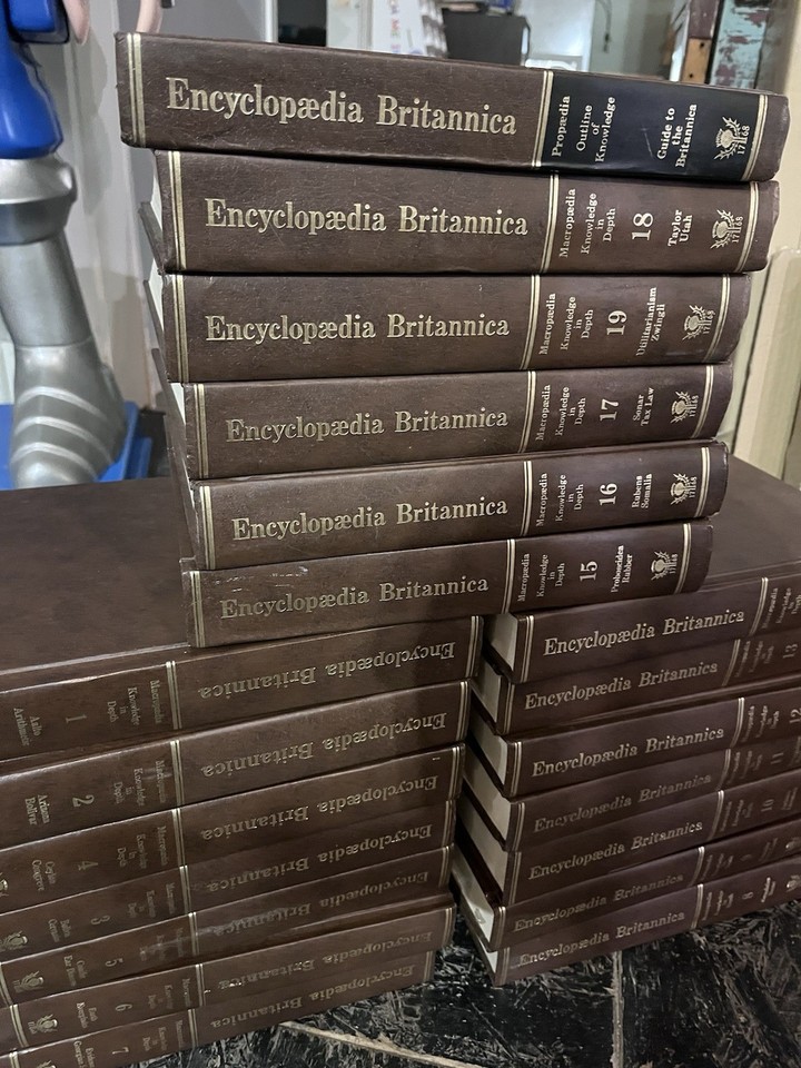 The New Encyclopaedia Britannica 15th Edition 19 Vol MACROPAEDIA Set ...