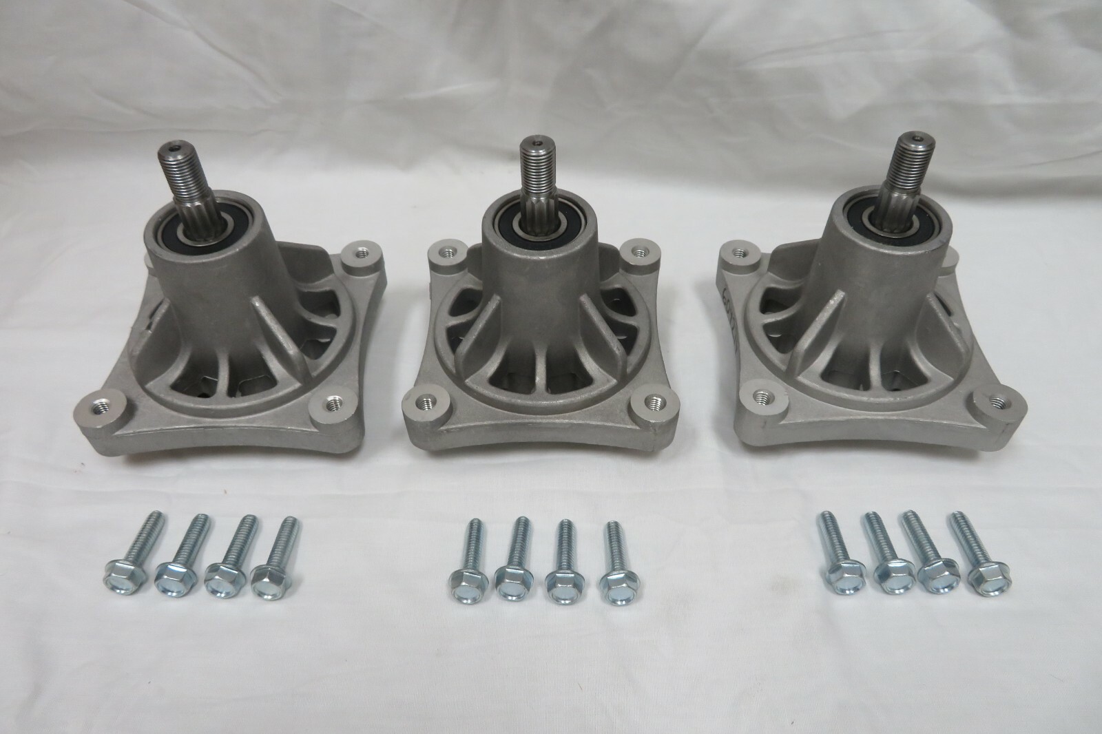 HUSTLER RAPTOR & RAPTOR LIMITED 52 INCH OEM SPINDLE SET 604214 WITH ...