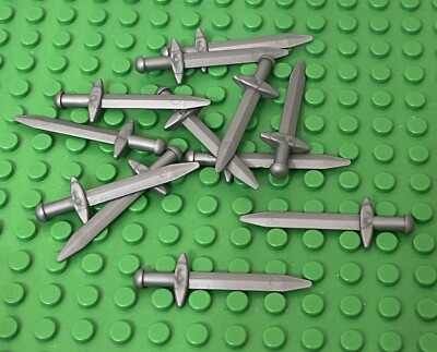 Lego 12 Pieces Flat Silver Greatsword / Castle/Vikings Mini Figures ...