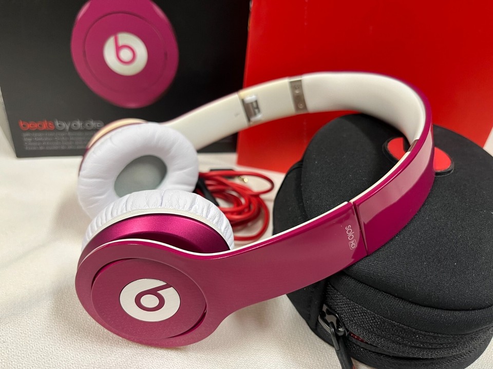 beats solo HD HOT PINK beats by dr. dre Complete with box & accessories ...