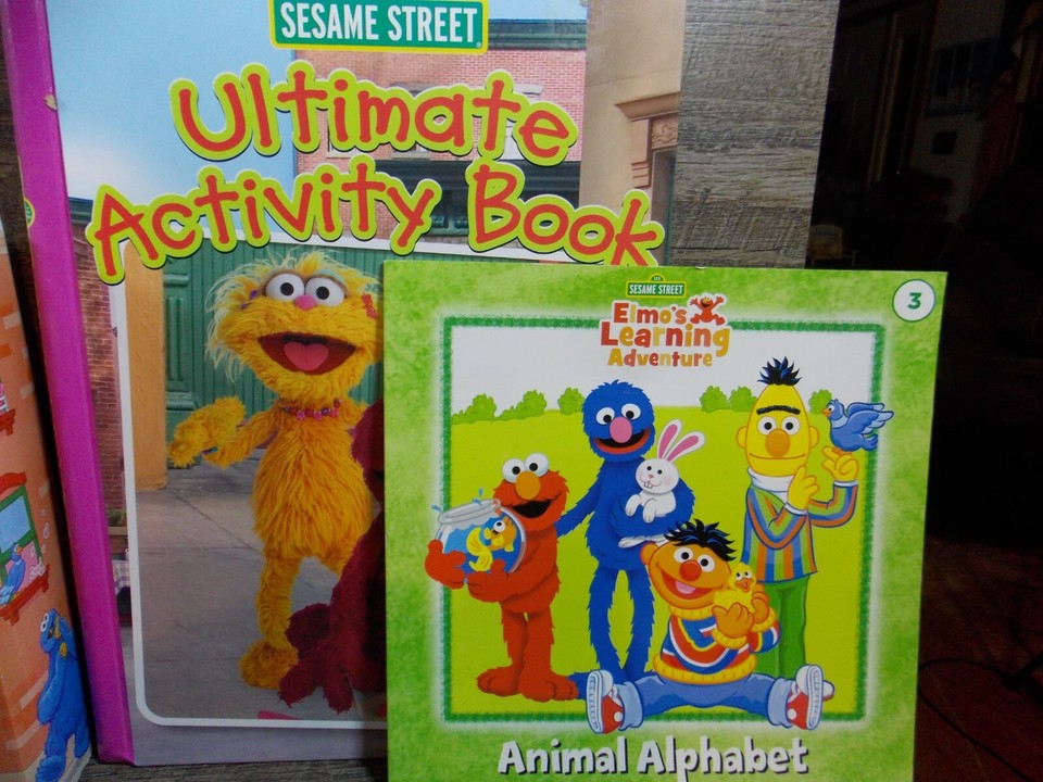 Sesame Street Books Lot of 15: First Sesame St Library, Puzzles, Animal ...
