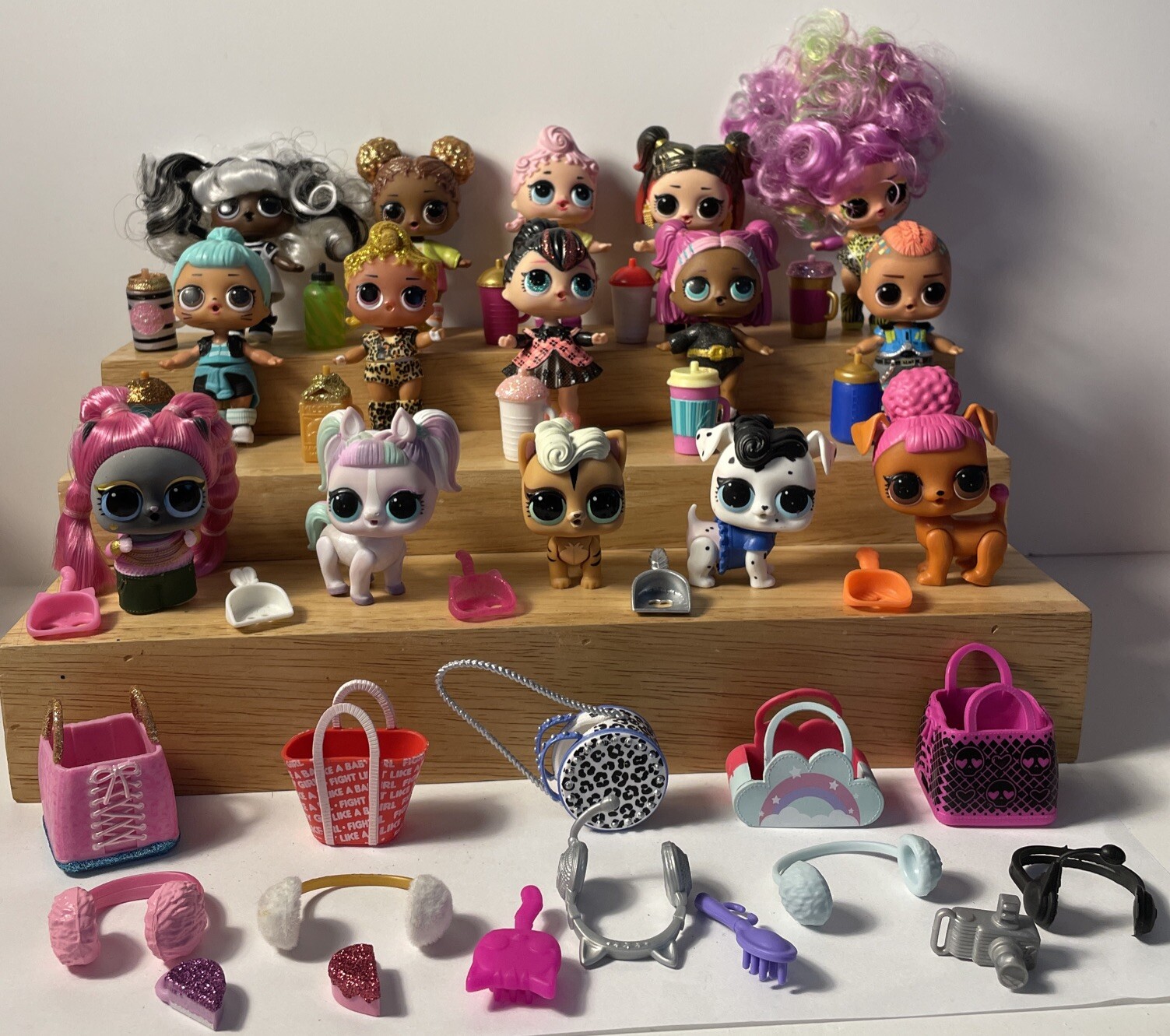 Mixed Lot Of 15 LOL Dolls & Pets Dolls Have Clothes & Shoes + 30 ...