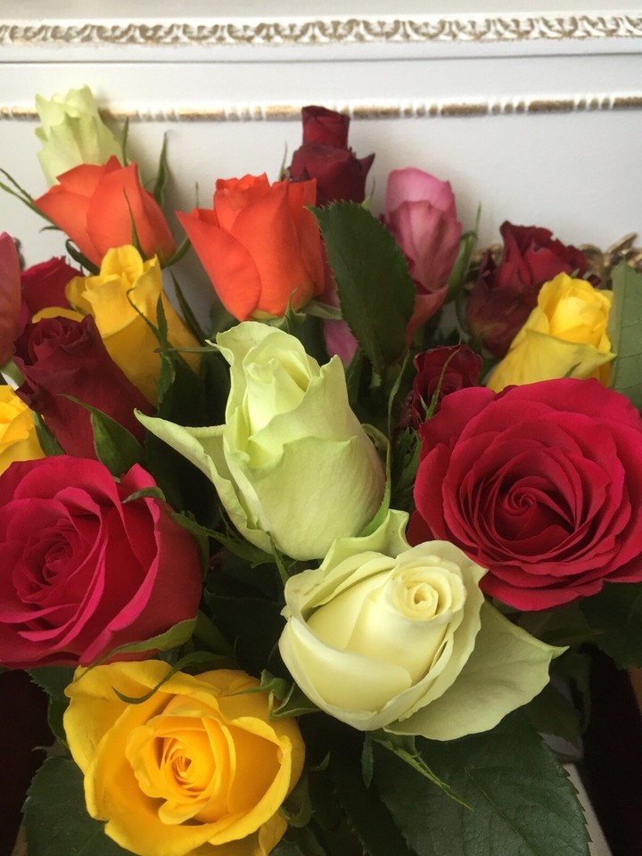FLOWERS Delivered Real Fresh ROSES Bouquet For Delivery Flower Mix ...