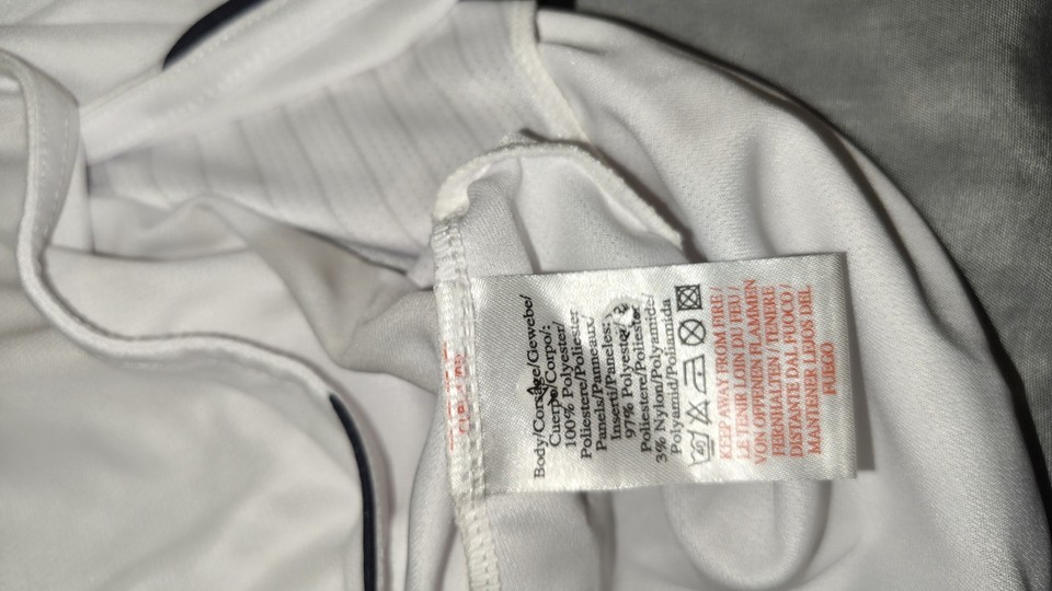 Umbro 2006 XL England Football Home Shirt- Stain On Front | eBay UK