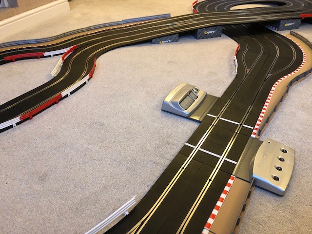 Scalextric Digital Layout 4 Lanes / 3 Lane Changers / Lap Counter & 4 ...