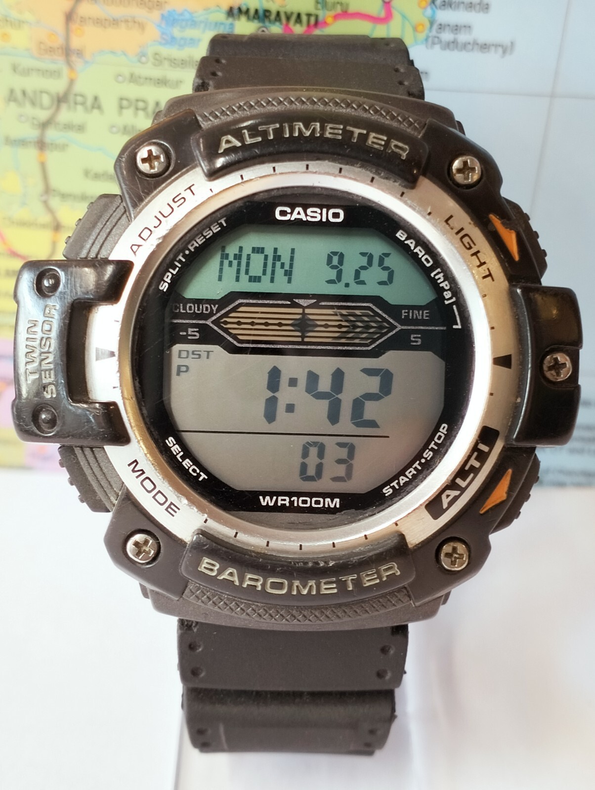 CASIO ALTIMETER TWINTWIN SENSOR DIGITAL QUARTZ SGW-30… - Gem