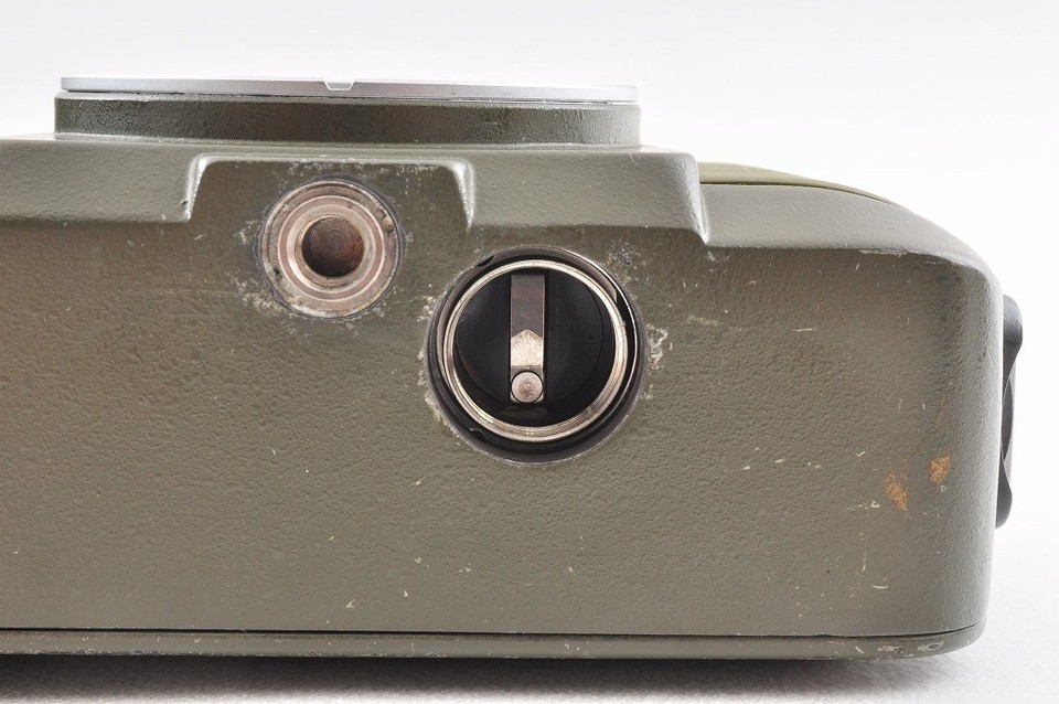 Nikon Nikonos V Olive Green Underwater Film Camera 28mm f/3.5 Lens from ...