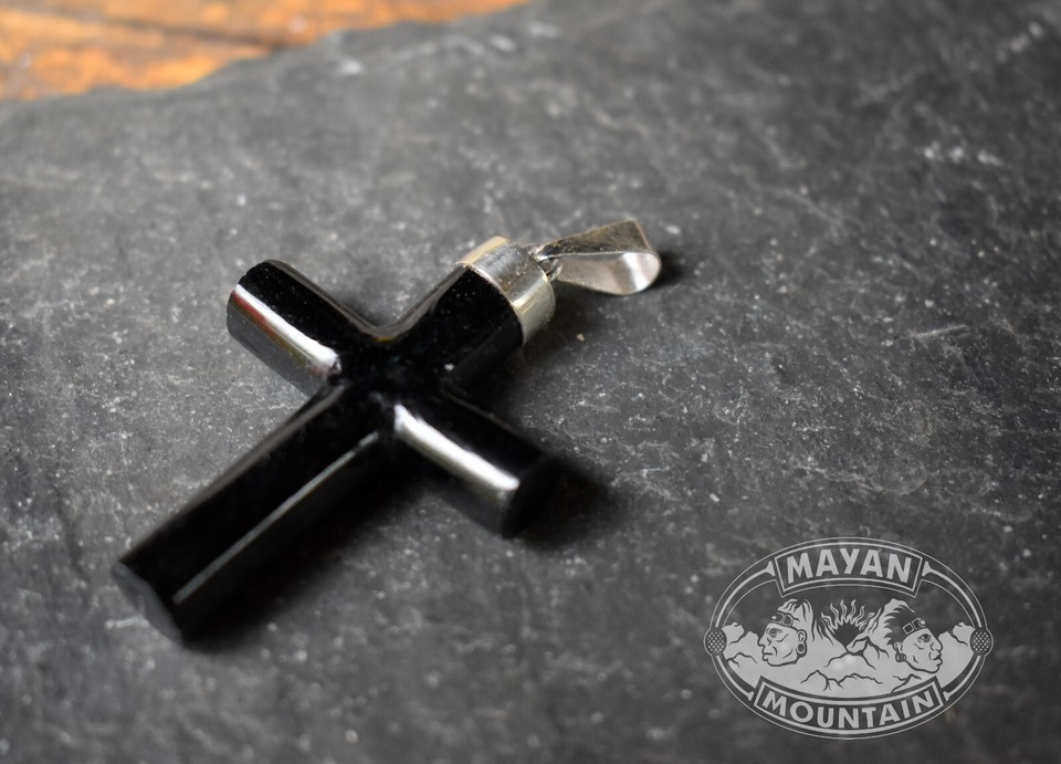 BLACK GUATEMALAN JADEITE JADE CROSS w/ SILVER SETTING Jesus Christ ...