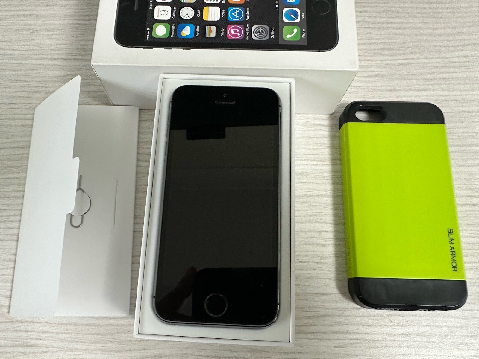 Apple iPhone 5s - 16GB - Space Grey (Unlocked) A1530 (GSM) 885909844234 ...