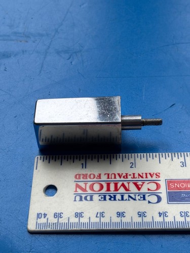 Seeburg cigarette vender E2 model coin return button | eBay