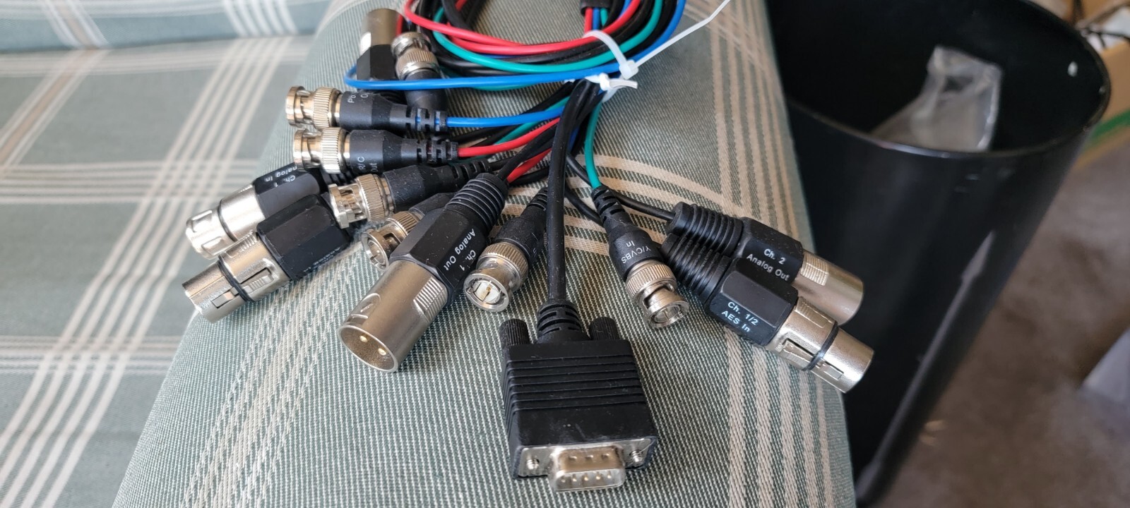 AJA 101884 Kona-l Breakout Cable Xena Rs-422 5 FT 6ch BNC XLR for sale ...