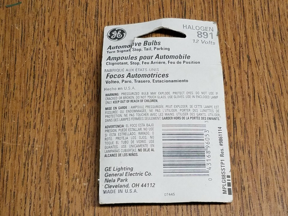 General Electric 891 Basic Halogen Fog Bulb, (Contains 1 Bulb) | eBay