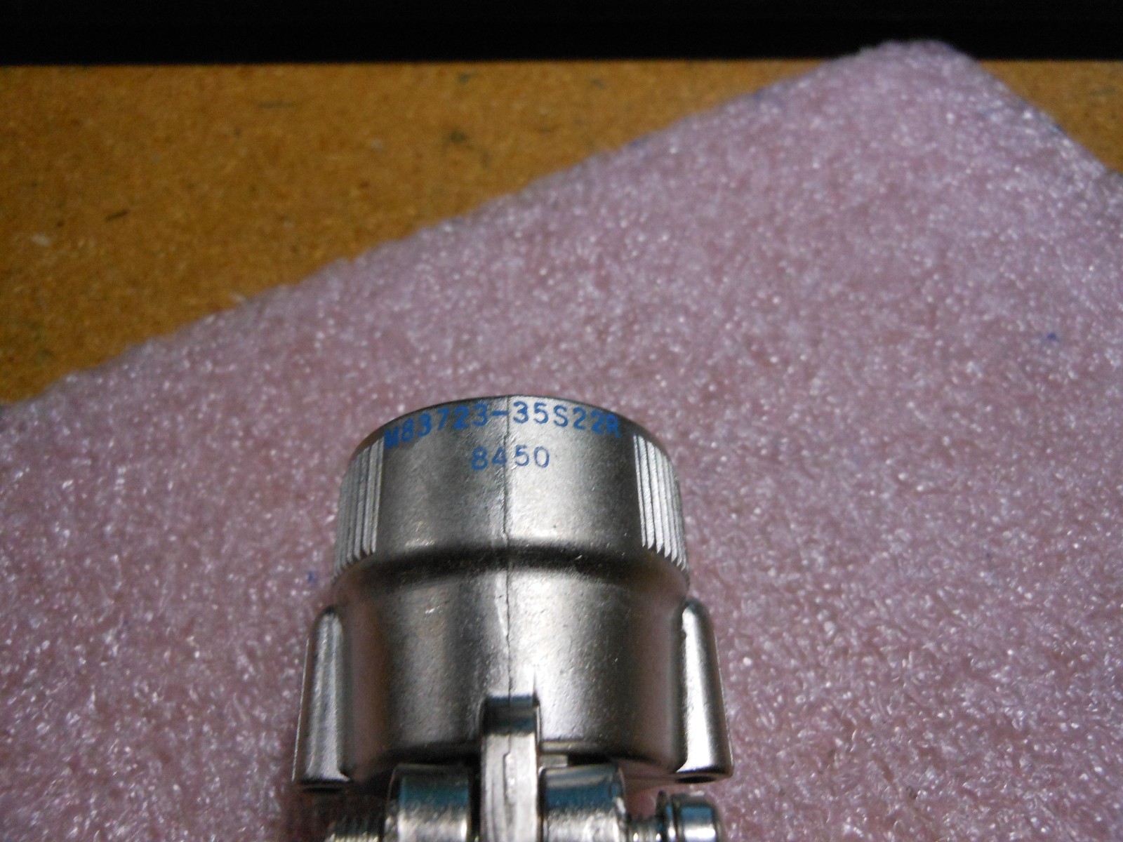 ITT BACKSHELL / CLAMP PART # M83723/35S22R NSN: 5935-00-164-9683 | eBay