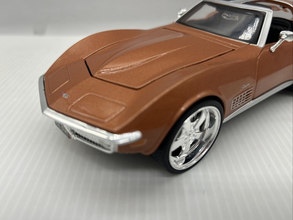 1/24 MAISTO Set of 2 1970 Corvette Stingray's Allstars/Sp. ED. jm 31900 ...