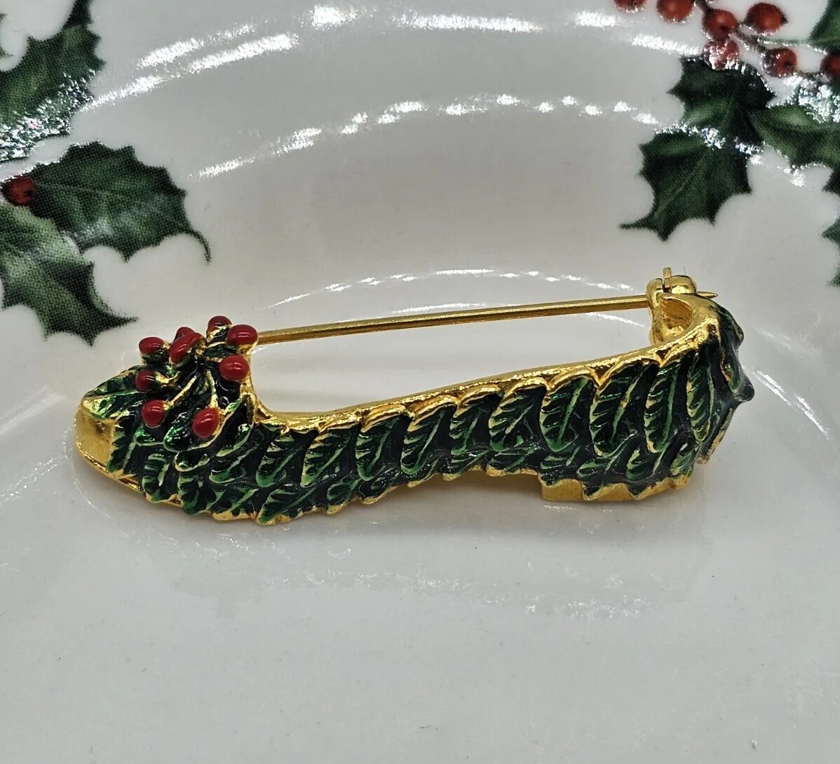 MMA Metropolitan Museum of Art Holly Shoe Pin Brooch … - Gem