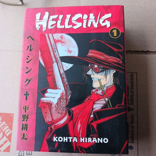 Hellsing Manga Vol 1 - First Edition Printing - Kohta Hirano 2004 | eBay