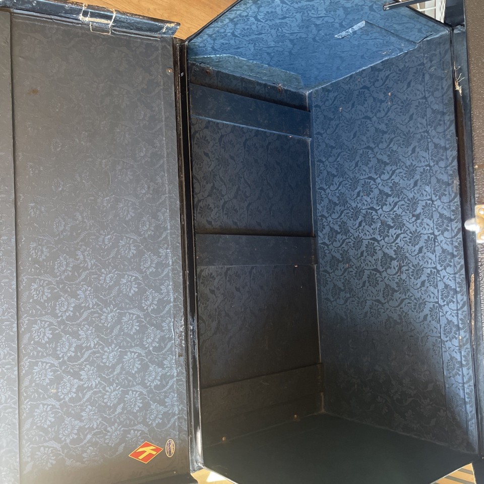 1930s packard trunk original this trunk is in perfect condition like ...