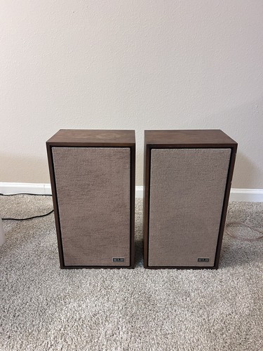KLH MODEL 32 WALNUT Floor Speakers Pair 8-OHMS Made in USA! | eBay